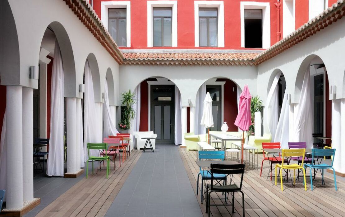 Hôtel De Paris, a Design Boutique Hotel Sète, France