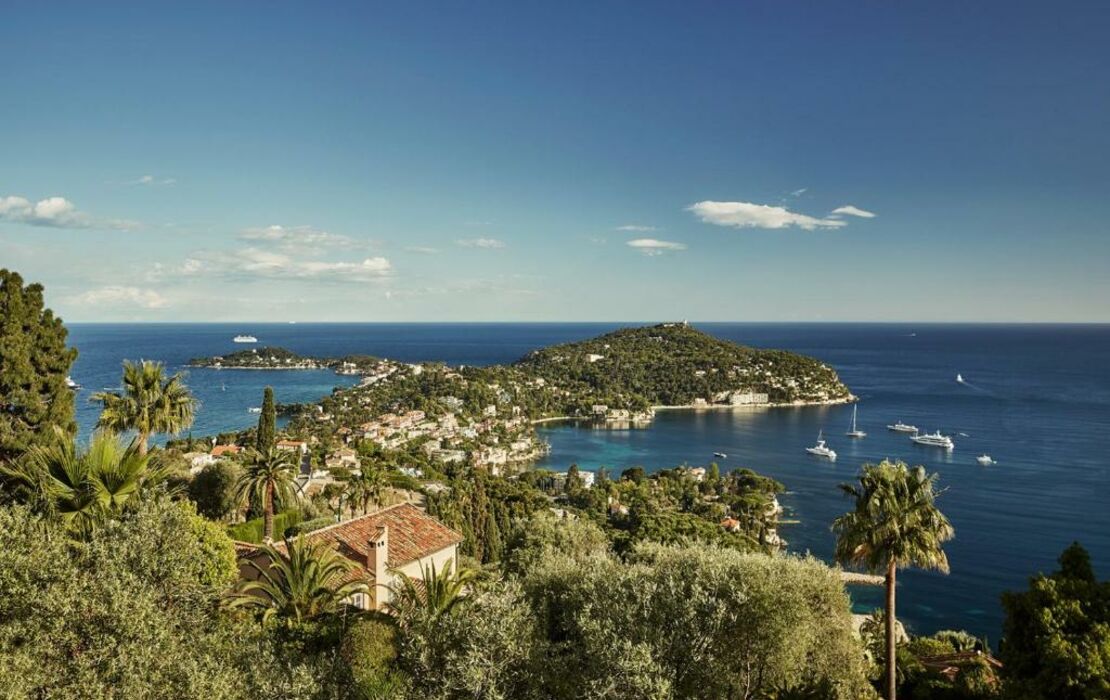 Grand-Hôtel du Cap-Ferrat, A Four Seasons Hotel, a Design Boutique ...