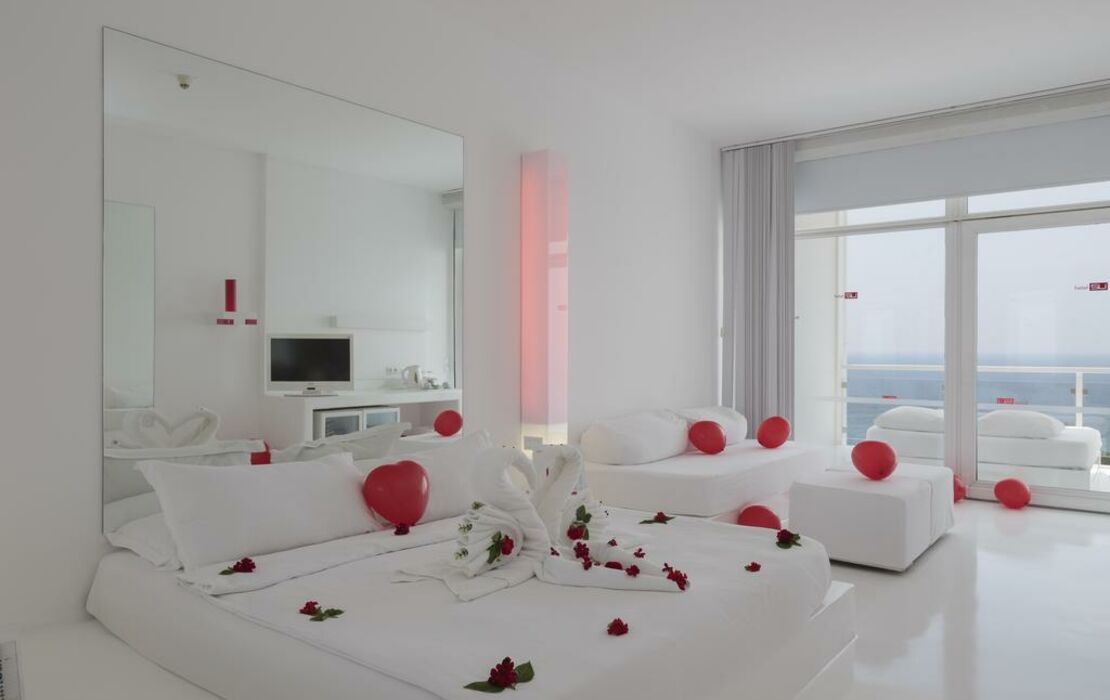 Hotel SU & Aqualand, a Design Boutique Hotel Antalya, Turkey