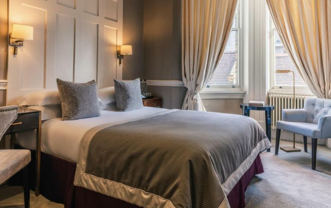 11 Cadogan Gardens Hotel & Apartments, a Design Boutique Hotel London ...