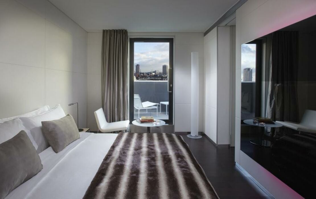 ME London by Melia, a Design Boutique Hotel London, United Kingdom