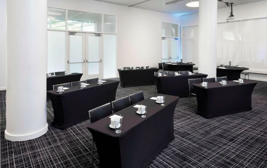 The Chambers Hotel, a Design Boutique Hotel Minneapolis, U.S.A.