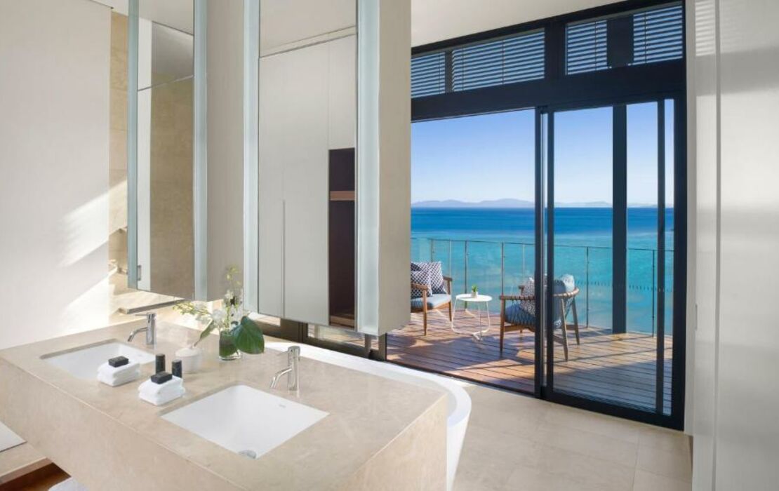 InterContinental Hayman Island Resort, an IHG Hotel, a Design Boutique ...
