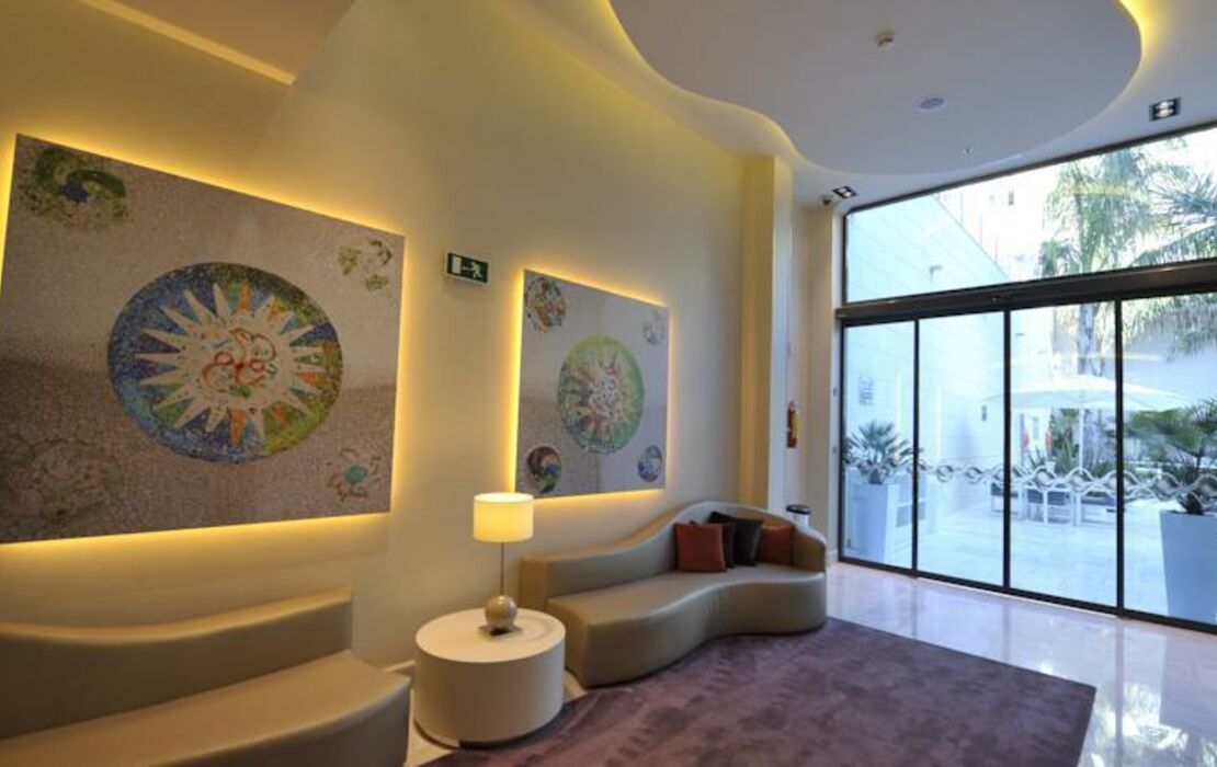 Hotel Indigo Barcelona - Plaza Catalunya, an IHG Hotel, a Design ...