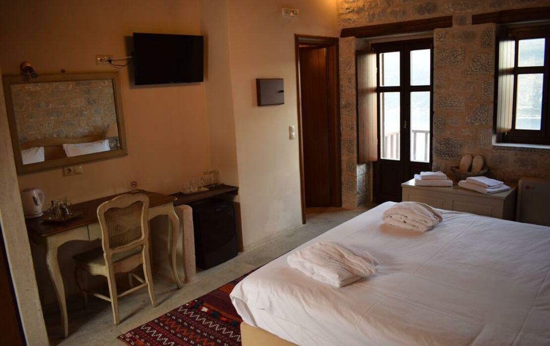 Petra & Fos Boutique Hotel & Spa, a Design Boutique Hotel Neo Itilo, Greece