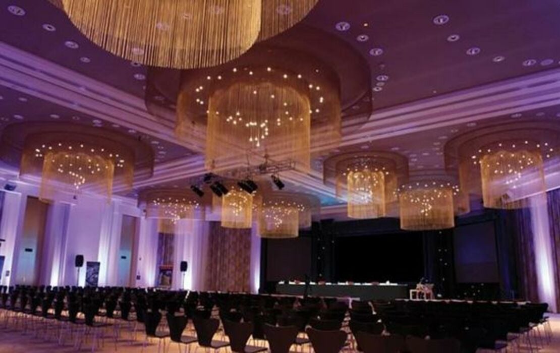 Symphony Style Kuwait, A Radisson Collection Hotel, a Design Boutique ...