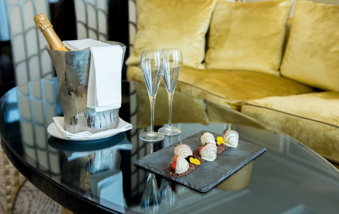 The Wellesley, a Luxury Collection Hotel, Knightsbridge, London, a ...