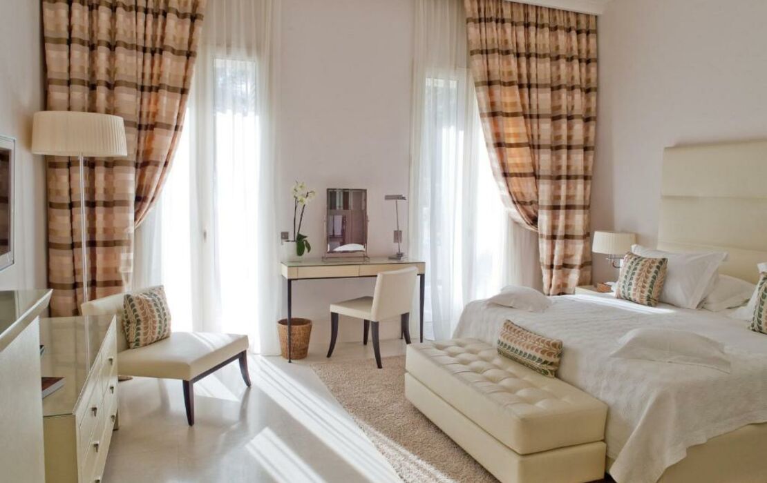 Hotel Cap Estel, a Design Boutique Hotel Èze, France