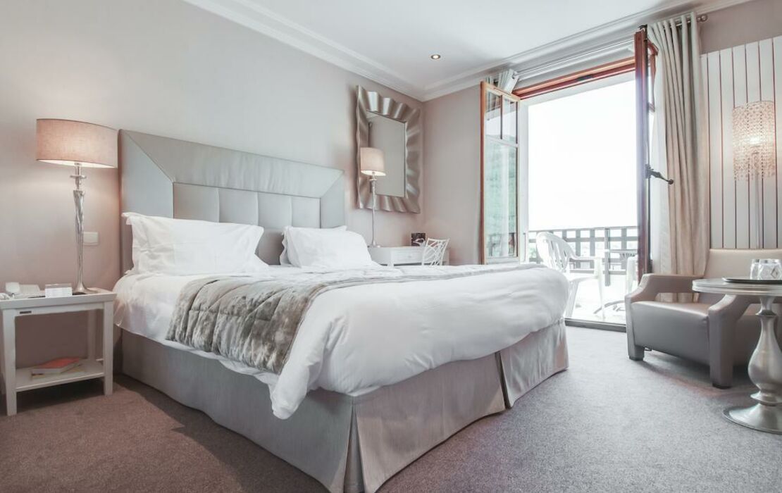 Hotel Le Cottage Bise, a Design Boutique Hotel Talloires-Montmin, France