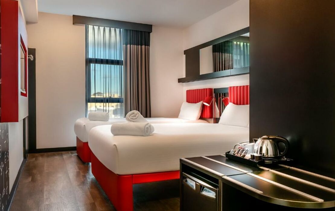 Essence Hotel Carlton, a Design Boutique Hotel Melbourne, Australia