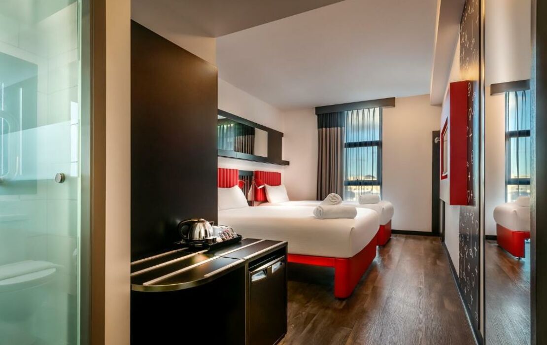 Essence Hotel Carlton, a Design Boutique Hotel Melbourne, Australia