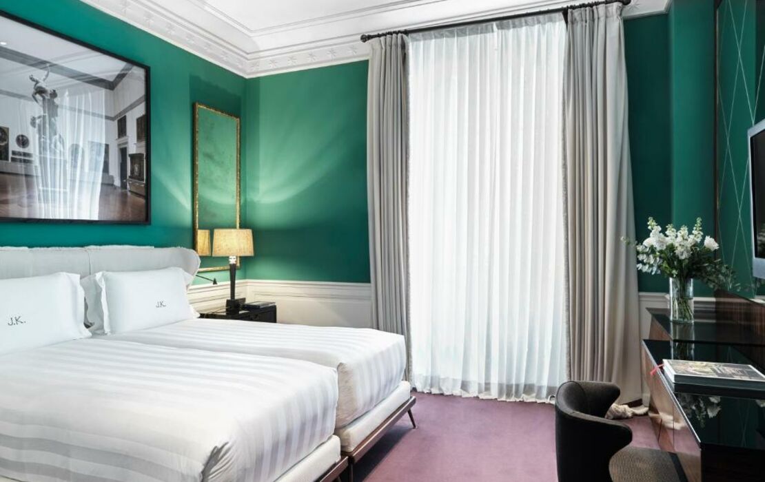 J.K. Place Roma - The Leading Hotels of the World, a Design Boutique ...