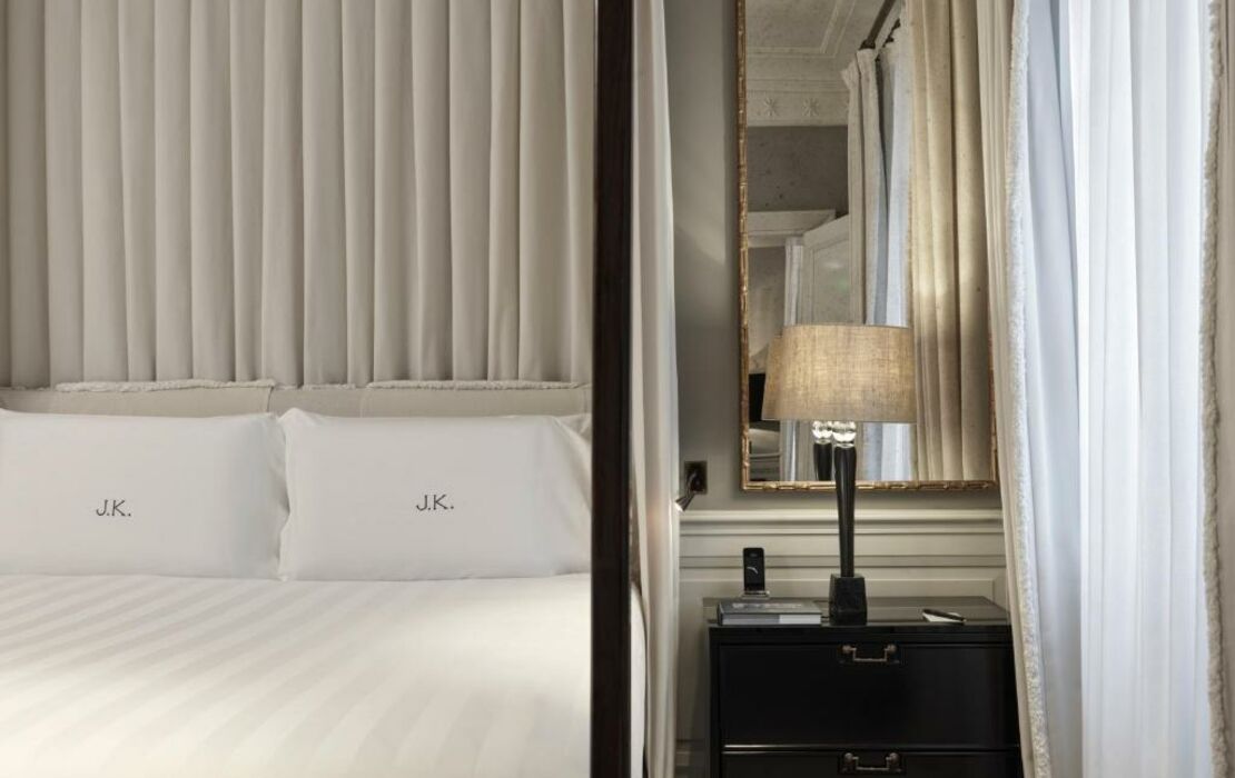 J.K. Place Roma - The Leading Hotels of the World, a Design Boutique ...